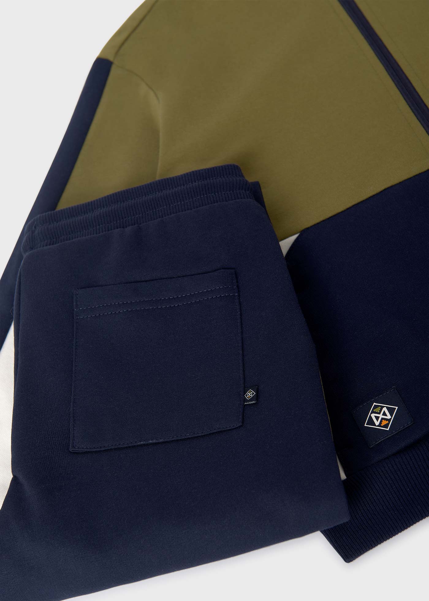 Tracksuit for boys Khaki | Mayoral