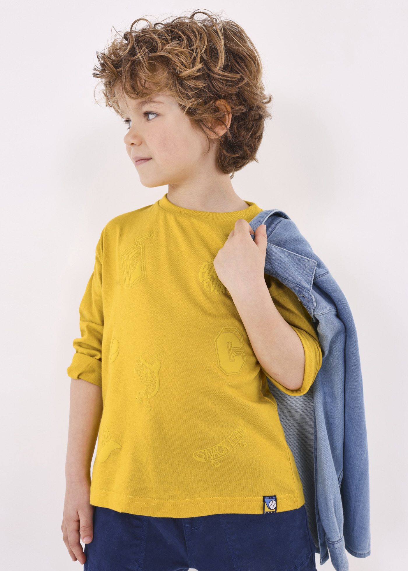 Camiseta estampado relieve Better Cotton niño | Mayoral