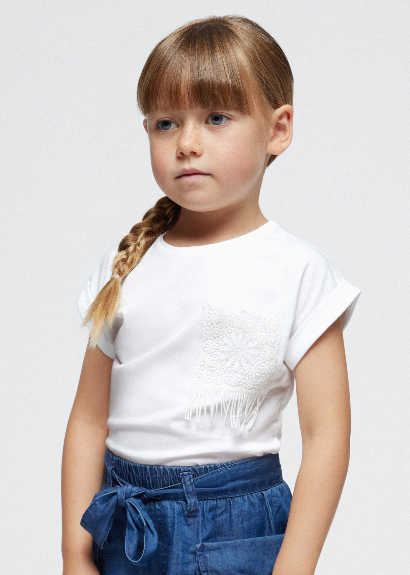 Girls eyelet pocket t-shirt White | Mayoral