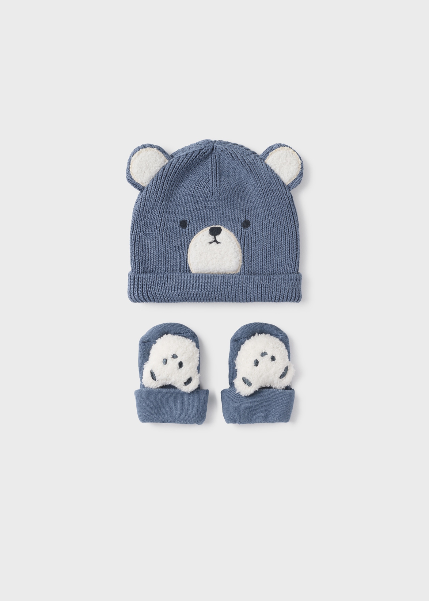 Newborn Teddy Hat and Socks Set Mid blue | Mayoral