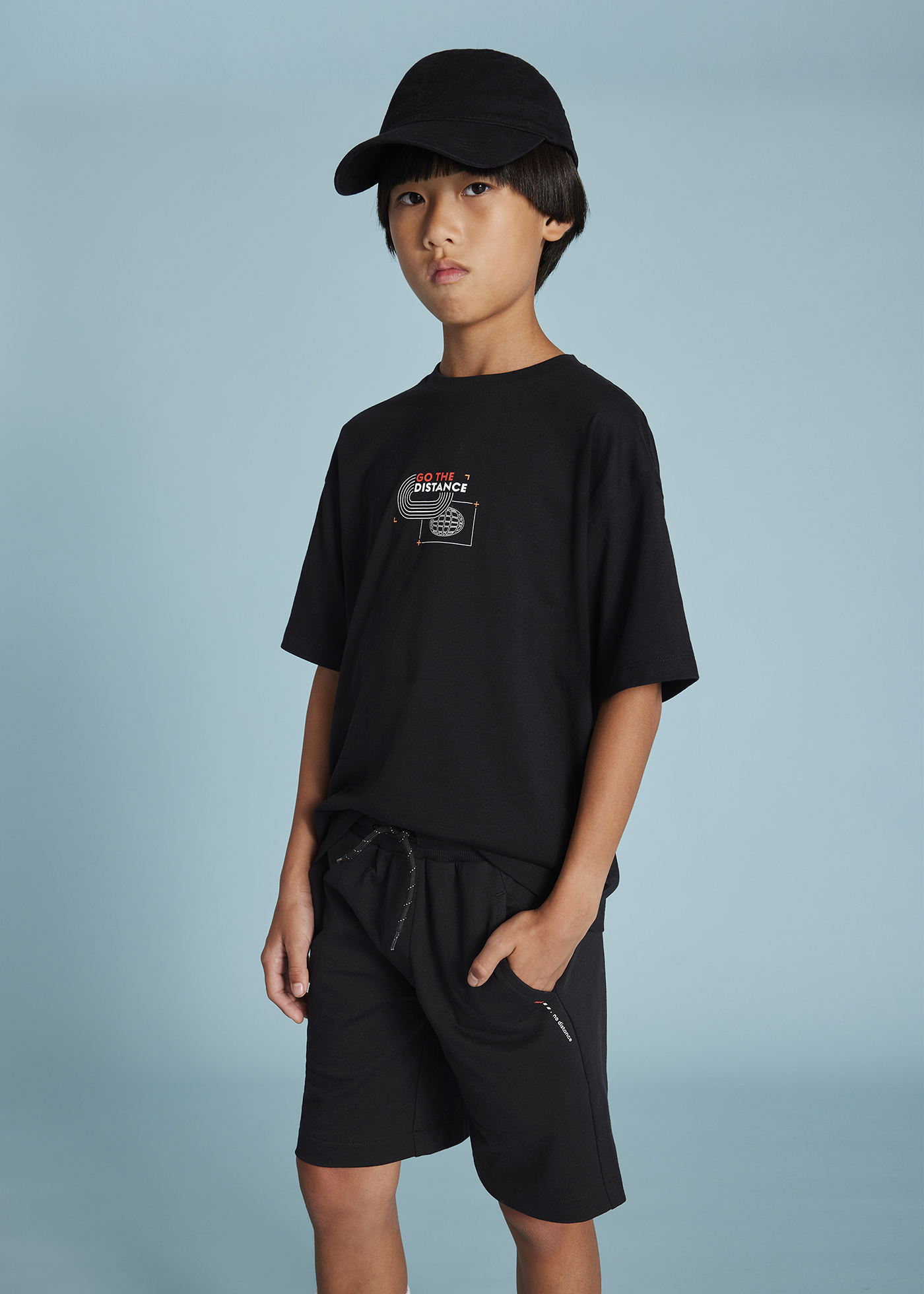 Conjunto bermuda y playera estampado trasero chico Negro | Mayoral