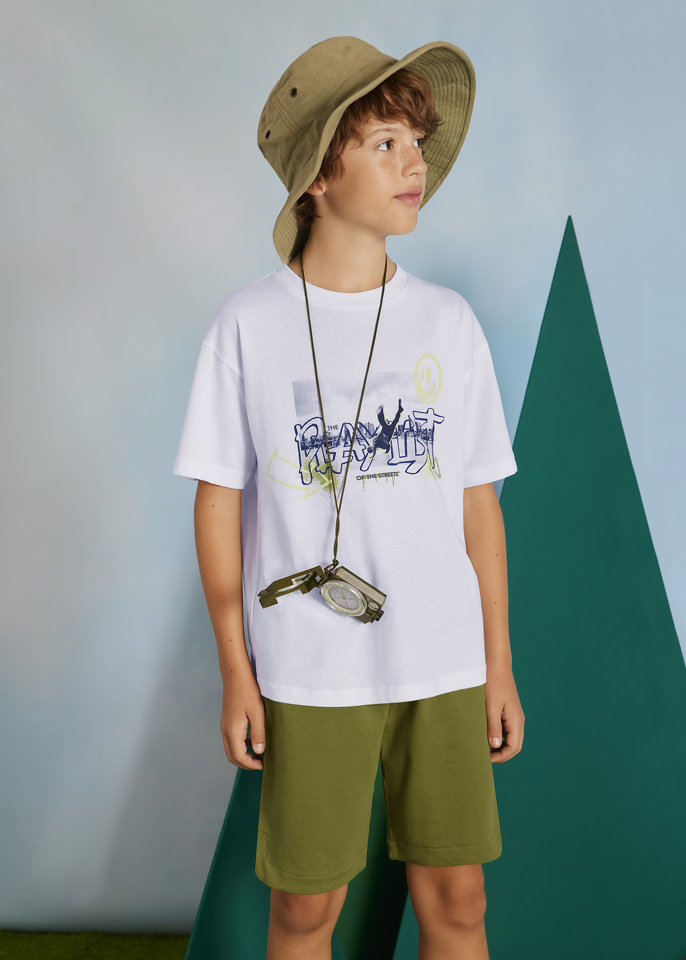 Conjunto bermuda y playera urbana chico Blanco-verde | Mayoral